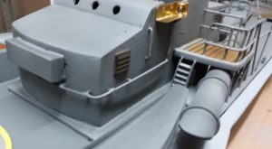 Das deutsche Schnellboot der Jaguar-Klasse "S573" aus der Bucht